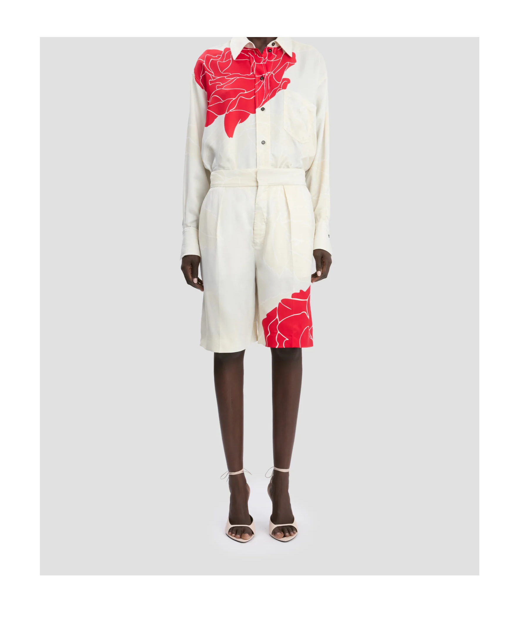 VICTORIA BECKHAM Victoria Beckham Tailored Shorts in Floral Print